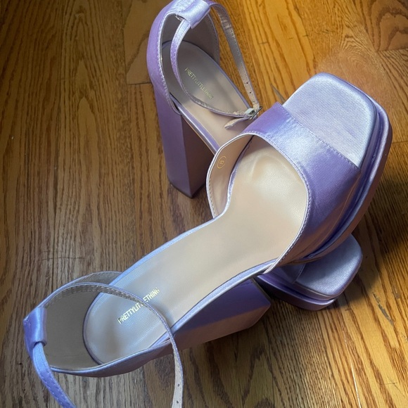 PrettyLittleThing | Shoes | Prettylittlethings Lavender Platform Heel ...